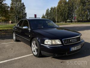 Blue Audi S8 1998 in Riga, with an engine capacity of 4.20 L and mileage of 410 thousand km for 4490 €, photo 4 on AUTOMOTO.COM.LV
