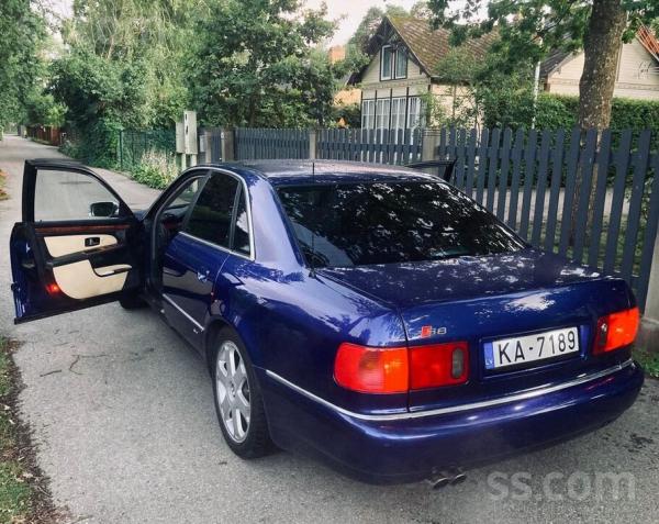 Blue Audi S8 1999 in Riga, with an engine capacity of 4.00 L and mileage of 312 thousand km for 7000 €, photo 2 on AUTOMOTO.COM.LV