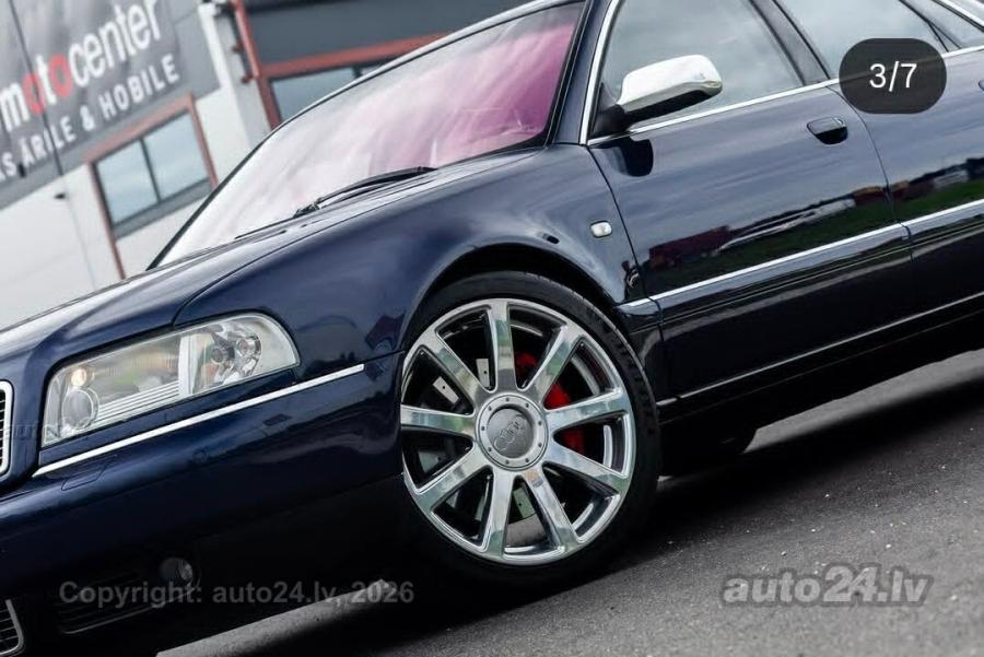 Blue Audi S8 2000 in Tallinn, with an engine capacity of 4.20 L and mileage of 267 thousand km for 16000 €, photo 3 on AUTOMOTO.COM.LV