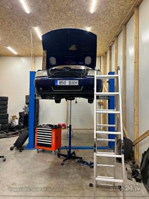 Blue Audi S8 2000 in Tallinn, with an engine capacity of 4.20 L and mileage of 267 thousand km for 16000 €, photo 24 on AUTOMOTO.COM.LV