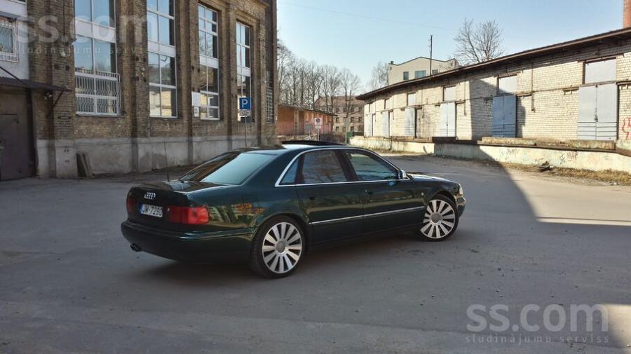 Zaļš Audi S8 1998 Rīga, ar dzinēja tilpumu 4.20 L un nobraukumu 112 tūkst. km par 10000 €, foto 3 vietnē AUTOMOTO.COM.LV