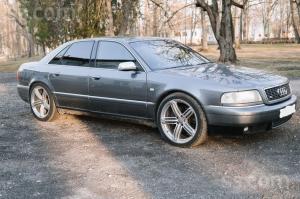 Pelēks Audi S8 2001 Balvi, ar dzinēja tilpumu 4.20 L un nobraukumu 270 tūkst. km par 5500 €, foto 2 vietnē AUTOMOTO.COM.LV