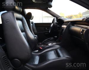 Grey Audi S8 2001 in Riga, with an engine capacity of 4.20 L and mileage of 270 thousand km for 7990 €, photo 10 on AUTOMOTO.COM.LV