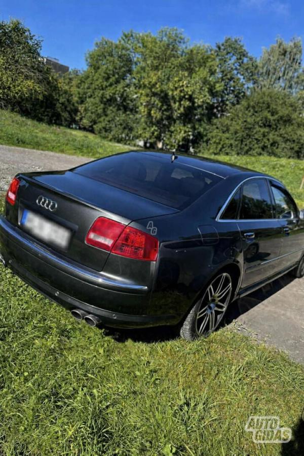 Pelēks Audi S8 2006 Kauņa, ar dzinēja tilpumu 5.20 L un nobraukumu 340 tūkst. km par 15000 €, foto 2 vietnē AUTOMOTO.COM.LV