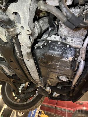 Pelēks Audi S8 2006 Liepāja, ar dzinēja tilpumu 5.20 L un nobraukumu 367 tūkst. km par 12500 €, foto 7 vietnē AUTOMOTO.COM.LV