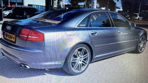 Grey Audi S8 2008 in Jurmala, with an engine capacity of 5.20 L and mileage of 271 thousand km for 11450 €, photo 4 on AUTOMOTO.COM.LV