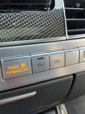 Pelēks Audi S8 2013 Telšiai, ar dzinēja tilpumu 3.99 L un nobraukumu 199 tūkst. km par 27777 €, foto 16 vietnē AUTOMOTO.COM.LV
