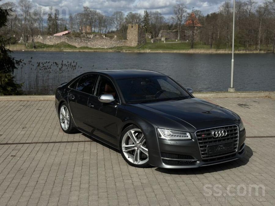 Grey Audi S8 2014 in Riga, with an engine capacity of 4.00 L and mileage of 249 thousand km for 29700 €, photo 1 on AUTOMOTO.COM.LV