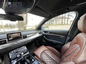 Grey Audi S8 2014 in Riga, with an engine capacity of 4.00 L and mileage of 249 thousand km for 29700 €, photo 9 on AUTOMOTO.COM.LV