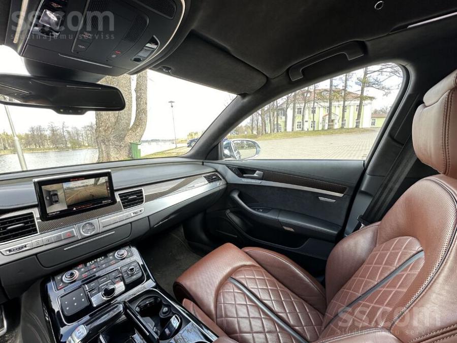 Grey Audi S8 2014 in Riga, with an engine capacity of 4.00 L and mileage of 249 thousand km for 29700 €, photo 9 on AUTOMOTO.COM.LV