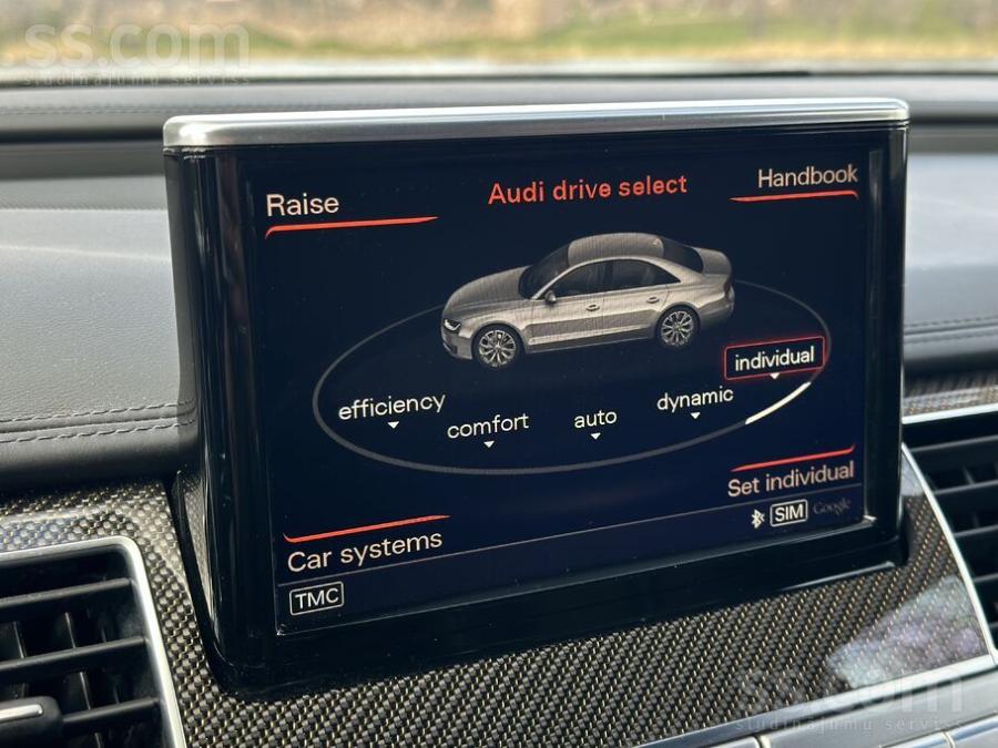 Grey Audi S8 2014 in Riga, with an engine capacity of 4.00 L and mileage of 249 thousand km for 29700 €, photo 31 on AUTOMOTO.COM.LV