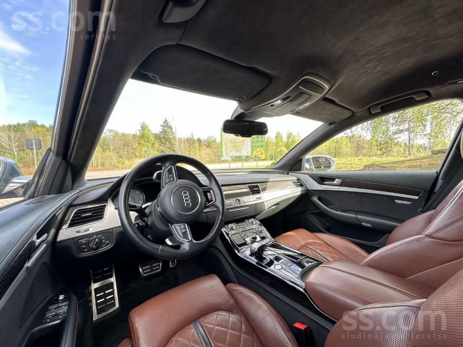 Grey Audi S8 2014 in Riga, with an engine capacity of 4.00 L and mileage of 249 thousand km for 26500 €, photo 9 on AUTOMOTO.COM.LV