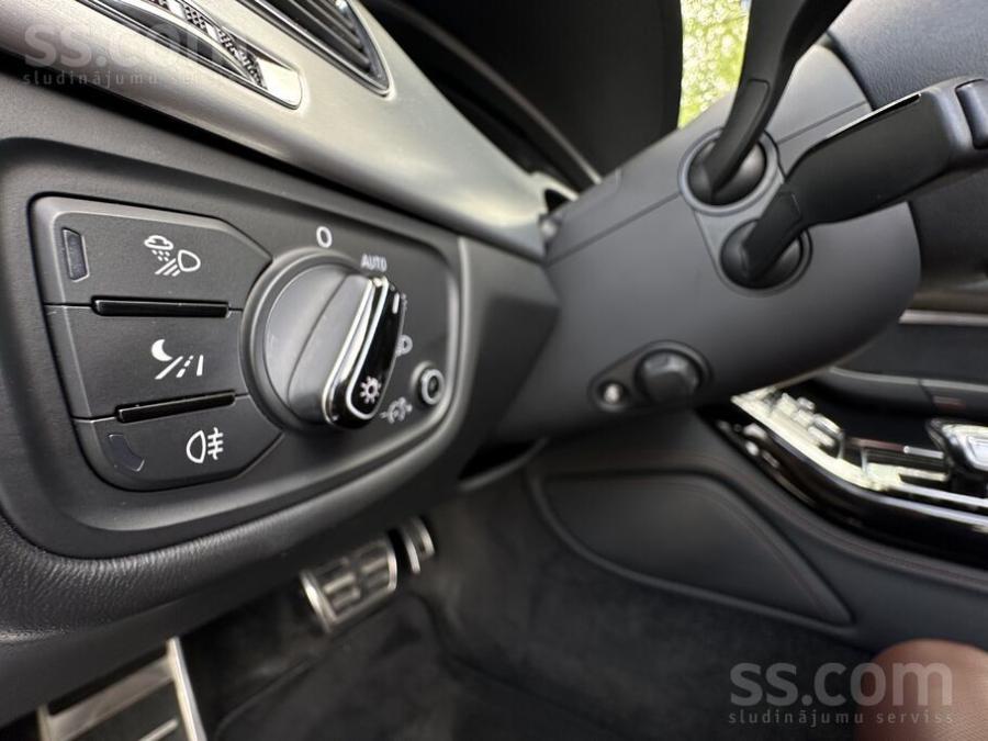 Grey Audi S8 2014 in Riga, with an engine capacity of 4.00 L and mileage of 249 thousand km for 26500 €, photo 13 on AUTOMOTO.COM.LV