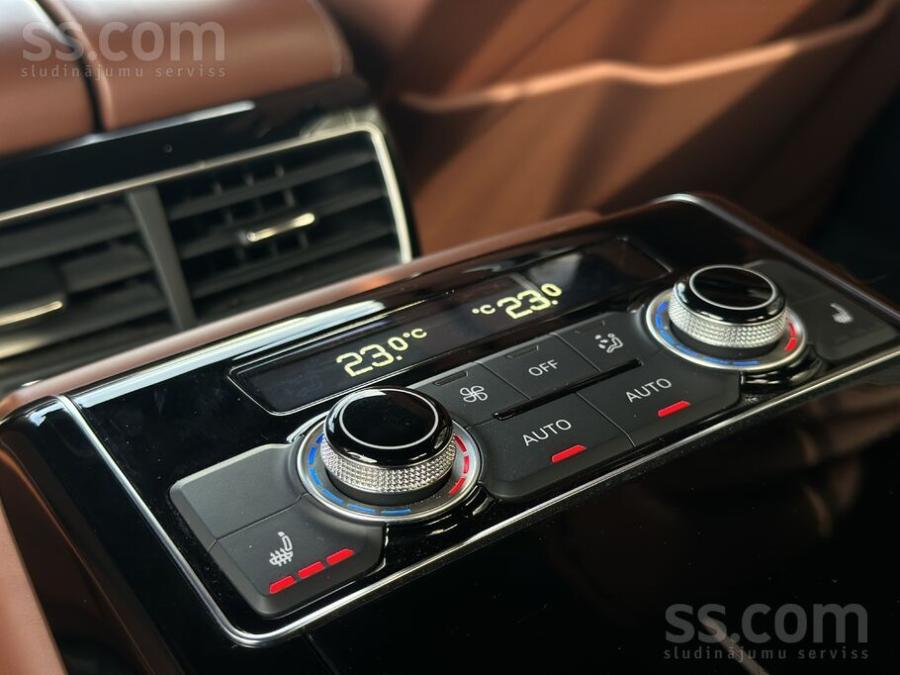 Grey Audi S8 2014 in Riga, with an engine capacity of 4.00 L and mileage of 249 thousand km for 26500 €, photo 19 on AUTOMOTO.COM.LV
