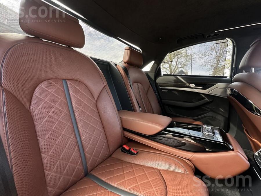 Grey Audi S8 2014 in Riga, with an engine capacity of 4.00 L and mileage of 249 thousand km for 26500 €, photo 20 on AUTOMOTO.COM.LV