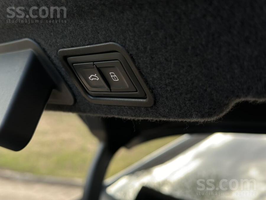 Grey Audi S8 2014 in Riga, with an engine capacity of 4.00 L and mileage of 249 thousand km for 26500 €, photo 23 on AUTOMOTO.COM.LV