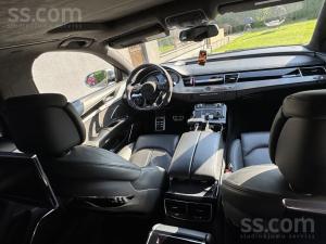 Grey Audi S8 2014 in Bauska, with an engine capacity of 4.00 L and mileage of 0 thousand km for 35000 €, photo 7 on AUTOMOTO.COM.LV