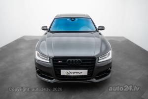 Серый Ауди С8 2016 в Таллин, объемом двигателя 4.00 л и пробегом 153 тыс. км за 39999 €, фото 3 на AUTOMOTO.COM.LV