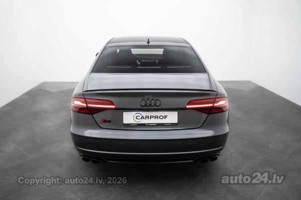 Grey Audi S8 2016 in Tallinn, with an engine capacity of 4.00 L and mileage of 153 thousand km for 39999 €, photo 7 on AUTOMOTO.COM.LV