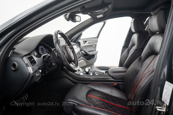 Grey Audi S8 2016 in Tallinn, with an engine capacity of 4.00 L and mileage of 153 thousand km for 39999 €, photo 9 on AUTOMOTO.COM.LV