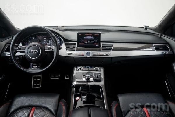 Pelēks Audi S8 2016 Tallina, ar dzinēja tilpumu 4.00 L un nobraukumu 153 tūkst. km par 39999 €, foto 3 vietnē AUTOMOTO.COM.LV