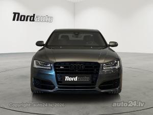 Pelēks Audi S8 2017 Tallina, ar dzinēja tilpumu 4.00 L un nobraukumu 65 tūkst. km par 59900 €, foto 4 vietnē AUTOMOTO.COM.LV