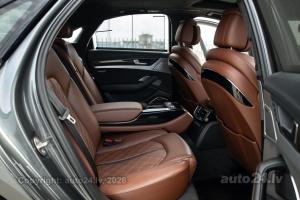 Серый Ауди С8 2017 в Таллин, объемом двигателя 4.00 л и пробегом 175 тыс. км за 35000 €, фото 12 на AUTOMOTO.COM.LV
