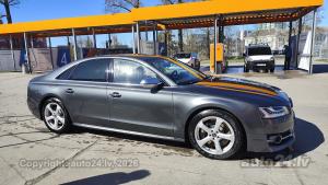 Pelēks Audi S8 2017 Tallina, ar dzinēja tilpumu 4.00 L un nobraukumu 190 tūkst. km par 34500 €, foto 6 vietnē AUTOMOTO.COM.LV