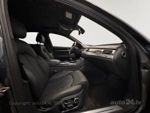 Pelēks Audi S8 2017 Tallina, ar dzinēja tilpumu 4.00 L un nobraukumu 60 tūkst. km par 59900 €, foto 12 vietnē AUTOMOTO.COM.LV