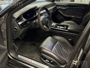 Pelēks Audi S8 2022 Rīga, ar dzinēja tilpumu 4.00 L un nobraukumu 87 tūkst. km par 81490 €, foto 10 vietnē AUTOMOTO.COM.LV