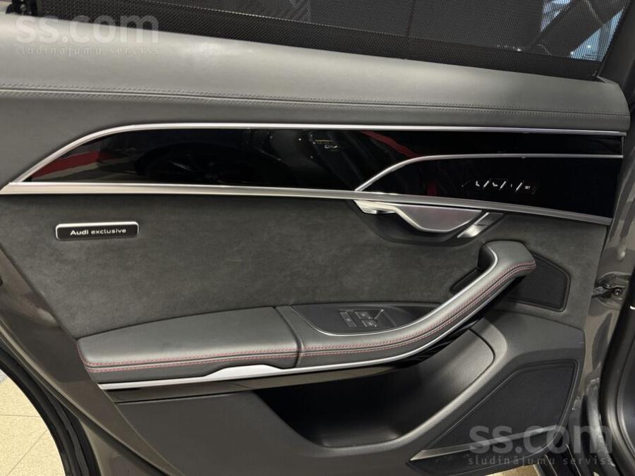 Pelēks Audi S8 2022 Rīga, ar dzinēja tilpumu 4.00 L un nobraukumu 87 tūkst. km par 81490 €, foto 32 vietnē AUTOMOTO.COM.LV