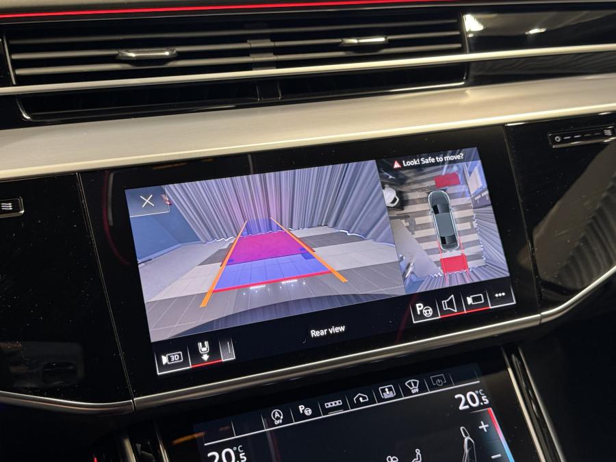 Pelēks Audi S8 2022 Rīga, ar dzinēja tilpumu 4.00 L un nobraukumu 87 tūkst. km par 84990 €, foto 18 vietnē AUTOMOTO.COM.LV
