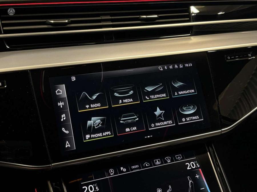 Pelēks Audi S8 2022 Rīga, ar dzinēja tilpumu 4.00 L un nobraukumu 87 tūkst. km par 81490 €, foto 18 vietnē AUTOMOTO.COM.LV