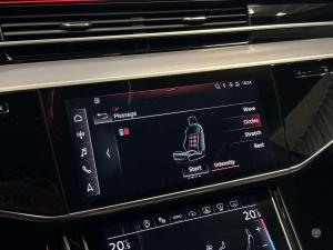 Pelēks Audi S8 2022 Rīga, ar dzinēja tilpumu 4.00 L un nobraukumu 87 tūkst. km par 81490 €, foto 22 vietnē AUTOMOTO.COM.LV
