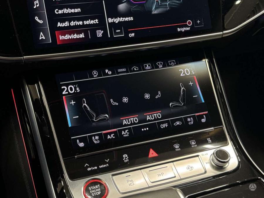 Pelēks Audi S8 2022 Rīga, ar dzinēja tilpumu 4.00 L un nobraukumu 87 tūkst. km par 81490 €, foto 24 vietnē AUTOMOTO.COM.LV