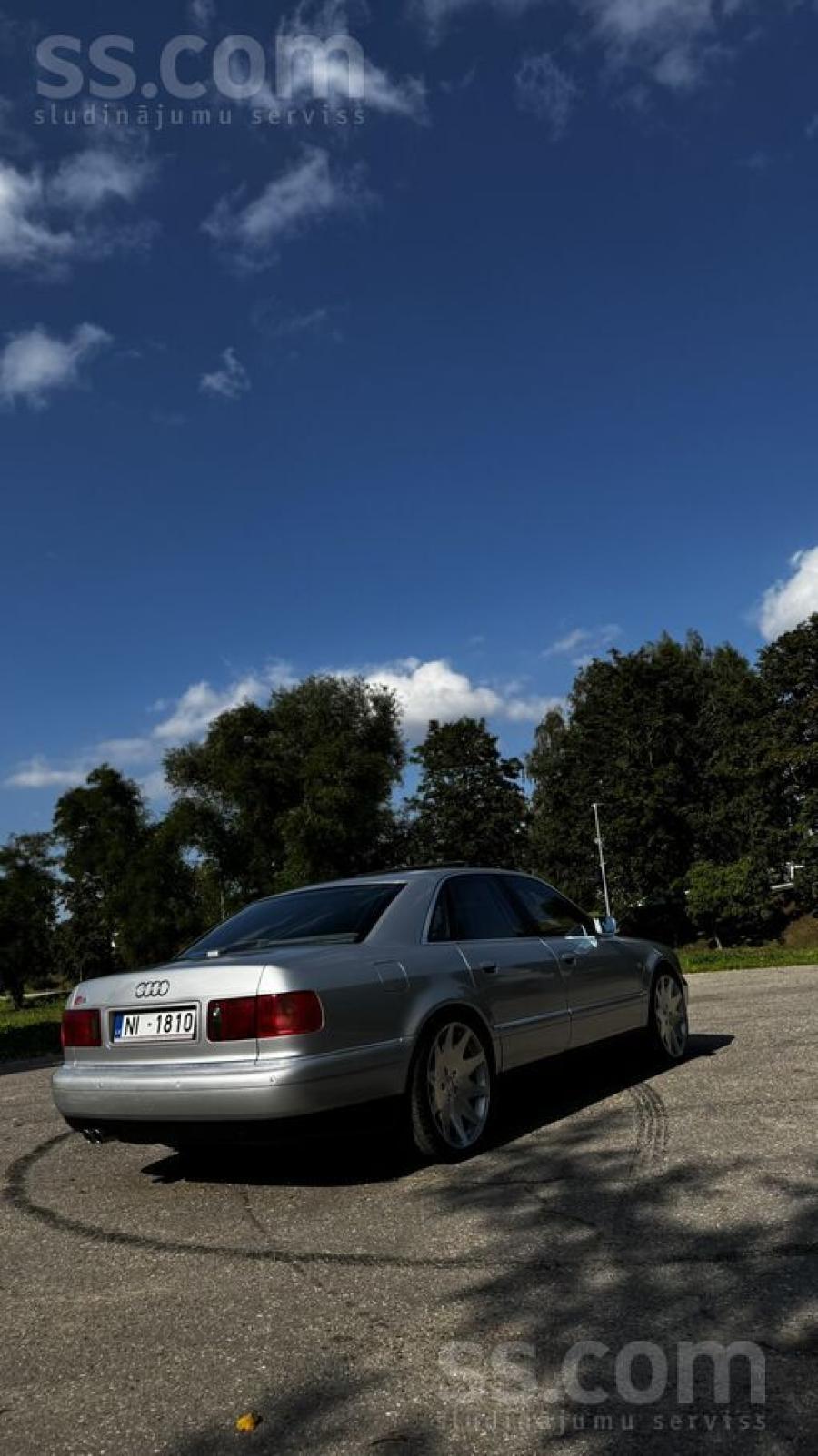 Audi S8 1999 in Riga, with an engine capacity of 4.20 L and mileage of 307 thousand km for 10000 €, photo 2 on AUTOMOTO.COM.LV