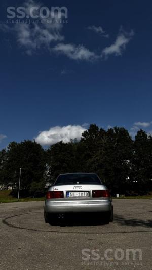 Audi S8 1999 in Riga, with an engine capacity of 4.20 L and mileage of 307 thousand km for 10000 €, photo 4 on AUTOMOTO.COM.LV
