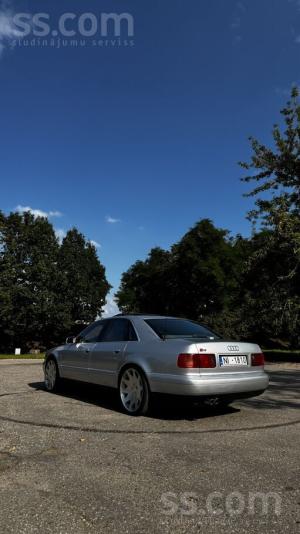 Audi S8 1999 in Riga, with an engine capacity of 4.20 L and mileage of 307 thousand km for 10000 €, photo 5 on AUTOMOTO.COM.LV