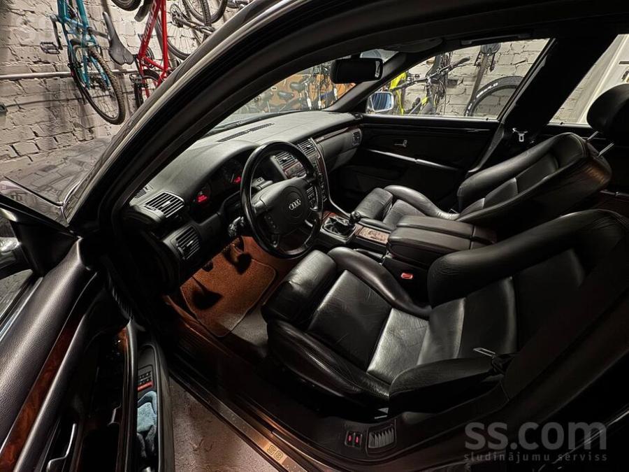 Audi S8 2000 Jūrmala, ar dzinēja tilpumu 4.20 L un nobraukumu 198 tūkst. km par 20000 €, foto 3 vietnē AUTOMOTO.COM.LV