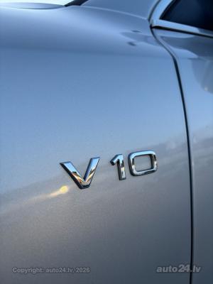 Audi S8 2007 in Tallinn, with an engine capacity of 5.20 L and mileage of 125 thousand km for 10900 €, photo 16 on AUTOMOTO.COM.LV