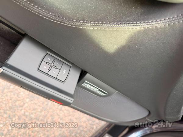 Audi S8 2009 Tallina vietnē Violets Audi S8 2009 Tallina, ar dzinēja tilpumu 5.20 L un nobraukumu 275 tūkst. km par 14000 €, foto 10 vietnē AUTOMOTO.COM.LV