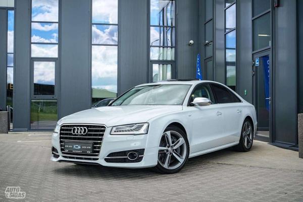 Balts Audi S8 2013 Kauņa, ar dzinēja tilpumu 4.00 L un nobraukumu 198 tūkst. km par 23750 €, foto 2 vietnē AUTOMOTO.COM.LV