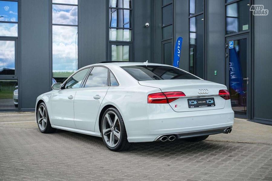 Balts Audi S8 2013 Kauņa, ar dzinēja tilpumu 4.00 L un nobraukumu 198 tūkst. km par 23750 €, foto 10 vietnē AUTOMOTO.COM.LV