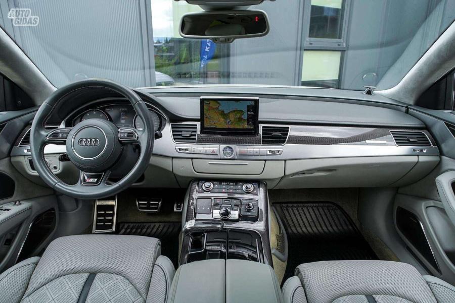Balts Audi S8 2013 Kauņa, ar dzinēja tilpumu 4.00 L un nobraukumu 198 tūkst. km par 23750 €, foto 18 vietnē AUTOMOTO.COM.LV