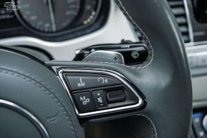 Balts Audi S8 2013 Kauņa, ar dzinēja tilpumu 4.00 L un nobraukumu 198 tūkst. km par 23750 €, foto 37 vietnē AUTOMOTO.COM.LV