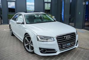 White Audi S8 2013 in Kaunas, with an engine capacity of 3.99 L and mileage of 198 thousand km for 23750 €, photo 4 on AUTOMOTO.COM.LV