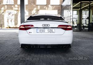 White Audi S8 2015 in Tallinn, with an engine capacity of 4.00 L and mileage of 178 thousand km for 33900 €, photo 3 on AUTOMOTO.COM.LV