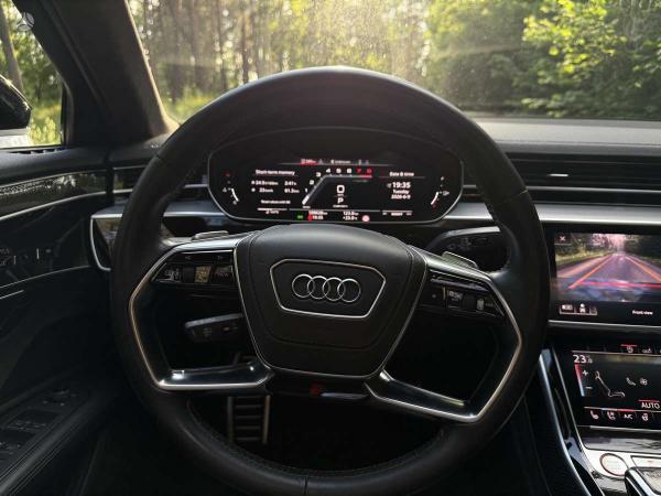 White Audi S8 2020 in Vilnius, with an engine capacity of 4.00 L and mileage of 109 thousand km for 61499 €, photo 8 on AUTOMOTO.COM.LV