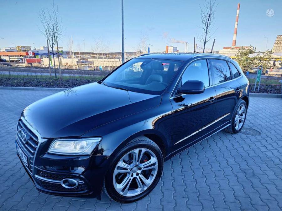 Black Audi SQ5 2013 in Vilnius, with an engine capacity of 2.97 L and mileage of 261 thousand km for 14500 €, photo 2 on AUTOMOTO.COM.LV
