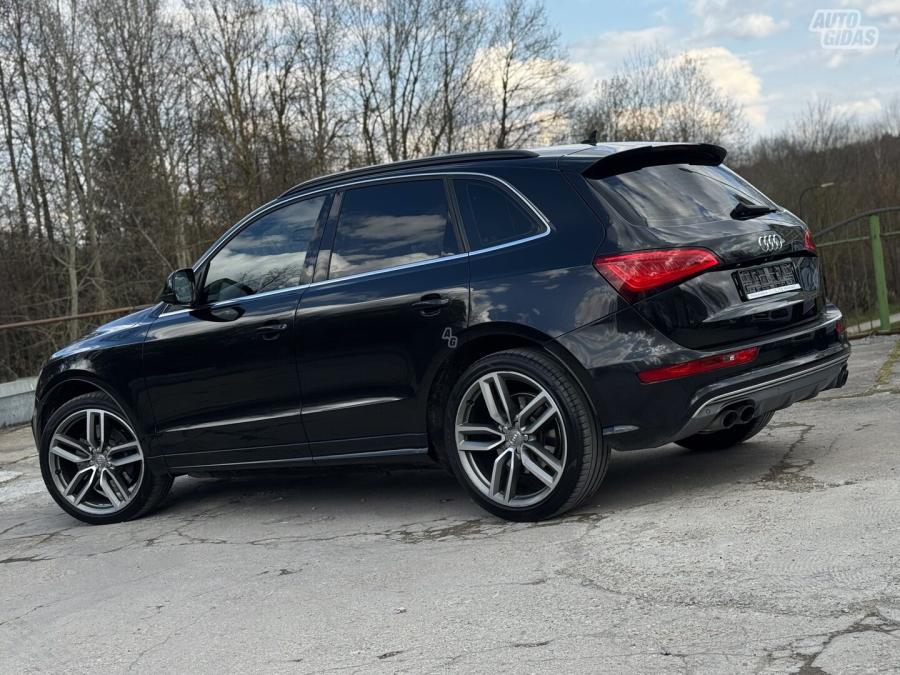Melns Audi SQ5 2013 Viļņa, ar dzinēja tilpumu 3.00 L un nobraukumu 276 tūkst. km par 14500 €, foto 12 vietnē AUTOMOTO.COM.LV